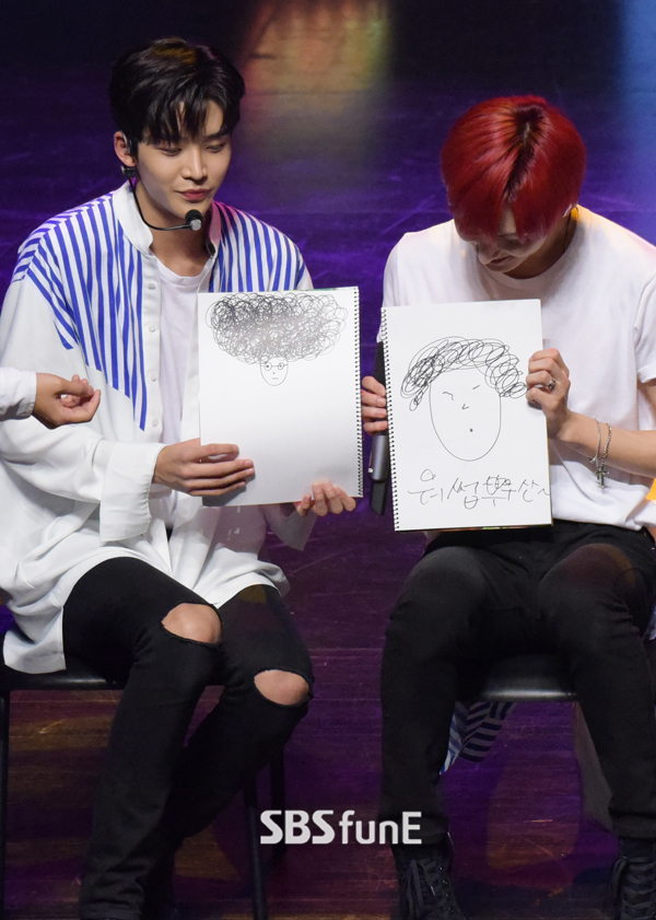 [BOF포토]SF9 로운-주호, 그림 속 주인공은 누구?