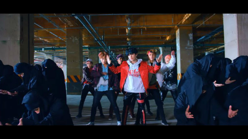 [SBS Star] BTS Rap Monster Uploads His 'Cheerful' Selfie