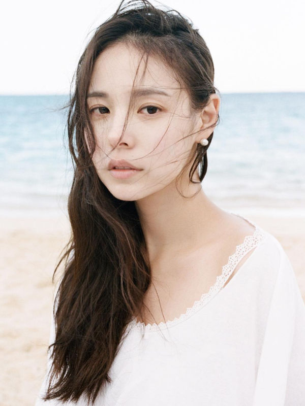 Min Hyorin's Beautiful Photos After Marriage!