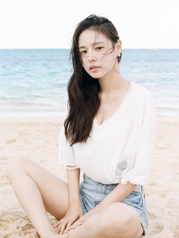 Min Hyorin's Beautiful Photos After Marriage!