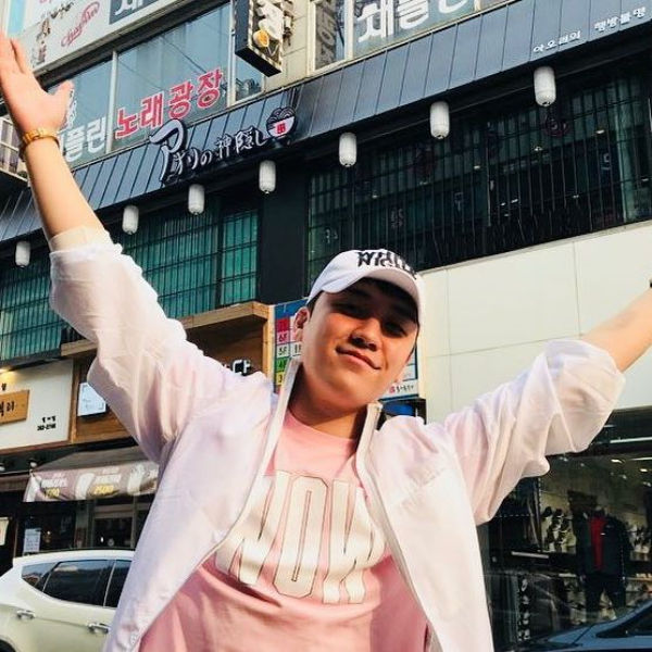 [SBS Star] The Luxurious Menu of SEUNGRI's Club Is Sold!