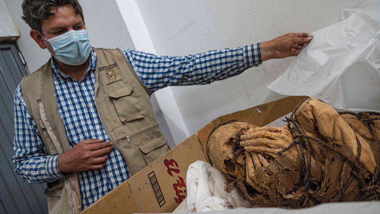A Mysterious Mummy Found In Peru Tied To A Rope And Wrapped Around A Mysterious Mummy Found In Peru Tied To A Rope And Wrapped Around