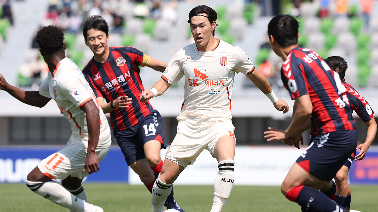 제주 '중원 사령관' 이창민, K리그1 12R MVP