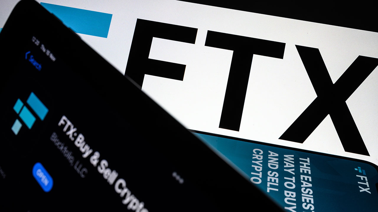 "코인판 리먼·엔론 사태"…FTX 개미투자자, 돈 몽땅 날릴 우려