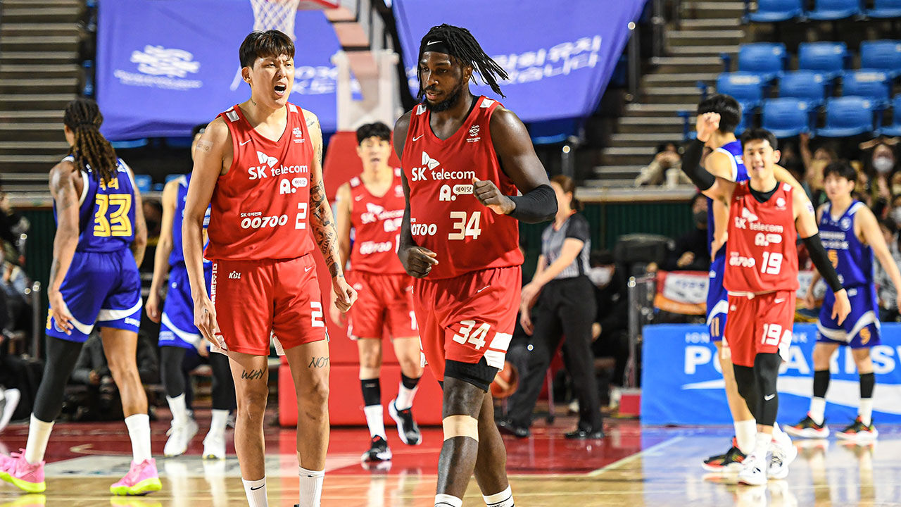 워니 37점 15리바운드…프로농구 SK 3연승 · 삼성은 3연패