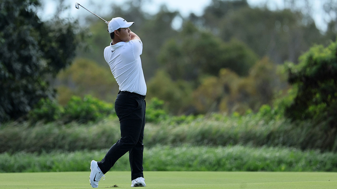 김주형, PGA 투어 왕중왕전 3R 공동 5위…임성재 · 이경훈도 톱10