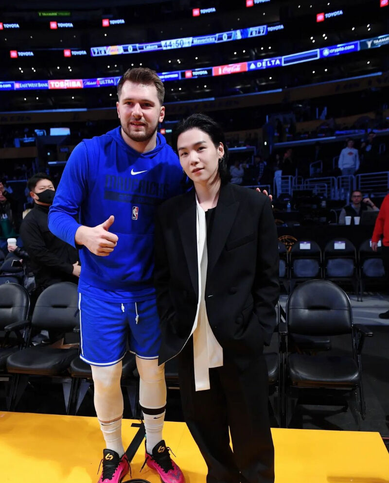 [SBS Star] American TikTok Celebrity Shares What It Was like to Sit ...