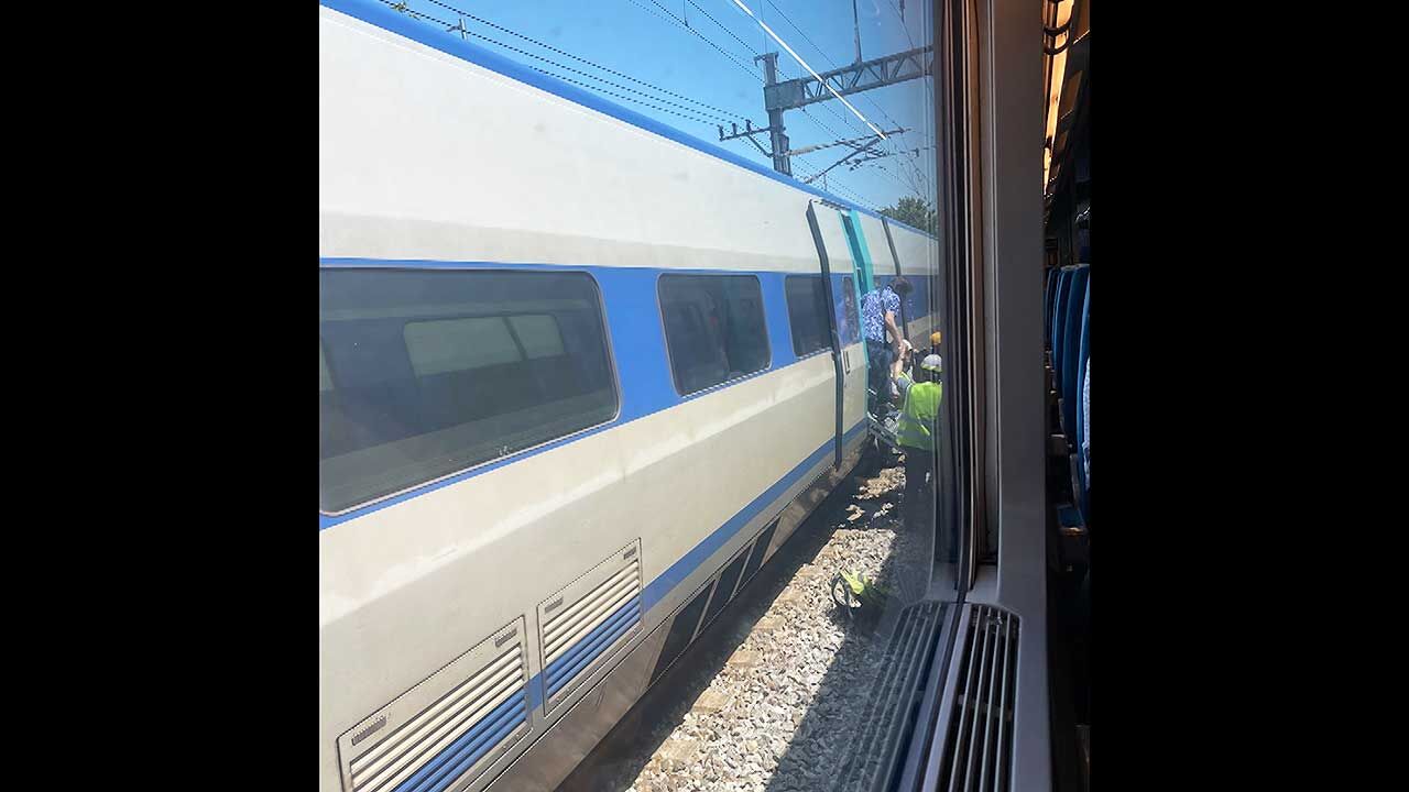 경의선 전기 공급 장애…서울역 KTX 운행에도 영향