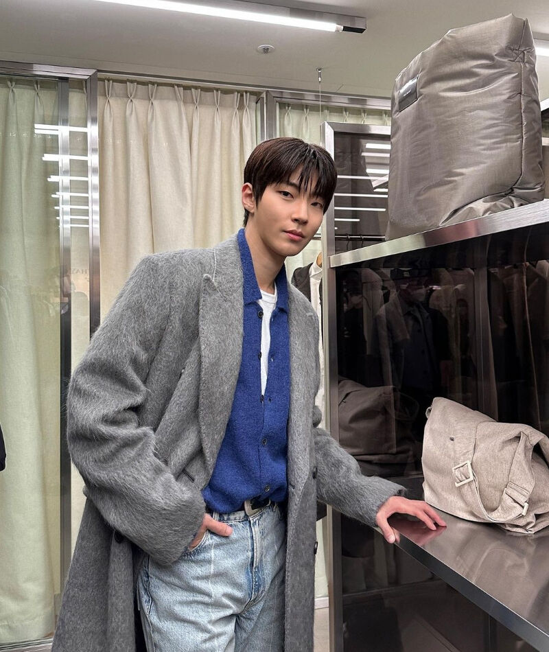 [SBS Star] "Everything About Him..." Hwang In Youp Expresses His Deep ...