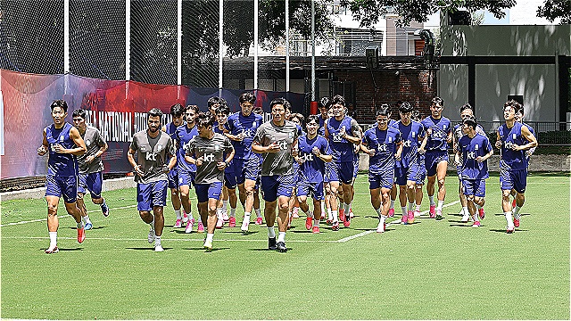 'Two Days to Mexico': National Football Team Holds Closed-Door Tactical ...