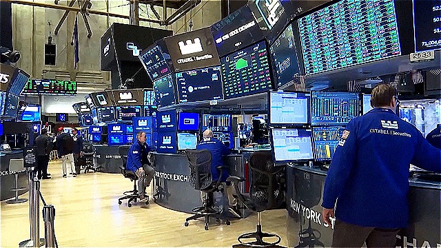 U.S. Stocks Open Mixed as Market Digests Progress in U.S.-Iran Peace Talks