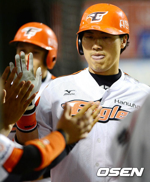 SBS Golf 뉴스 : 전체 뉴스 : 한화 장성호, 역대 4번째 3000루타 달성까지 '-9' : SBS Golf