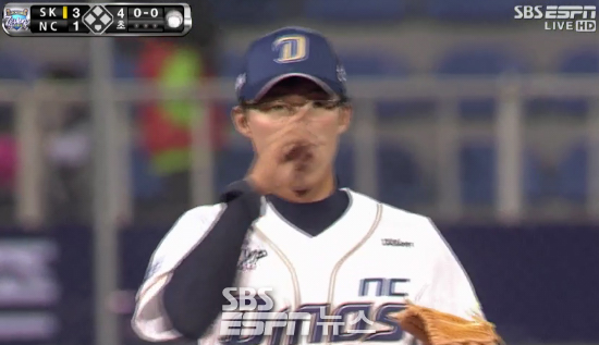 SBS Golf 뉴스 : 전체 뉴스 : [영상]'나이스 다이빙' NC 노진혁 '호수비' : SBS Golf