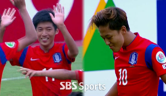 SBS 스포츠 골프 뉴스 : 전체뉴스 : [하이라이트] '이승우 1골 4도움' U-16 대표팀, 시리아에 '7-1 완승' : SBS