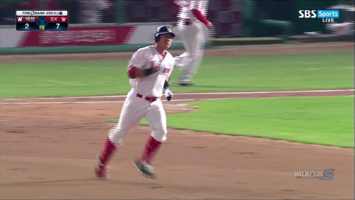 SBS 스포츠 골프 뉴스 : 전체뉴스 : [KBO] ‘홈런 3방’ SK, 넥센 꺾고 5연승 : SBS