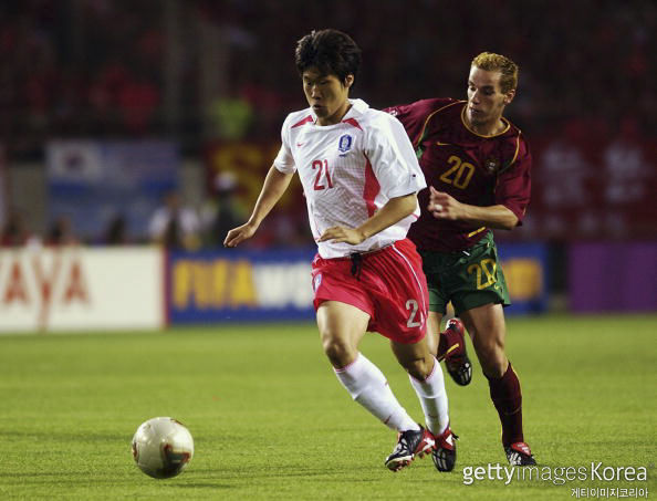 SBS 스포츠 골프 뉴스 : 전체뉴스 : '2002년 포르투갈전' 박지성 골, FIFA 월드컵 원더풀 골 베스트 8 선정 : SBS