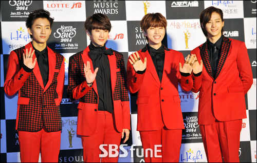 [E포토]바로 빠진 B1A4, '오늘은 4명만 왔어요'