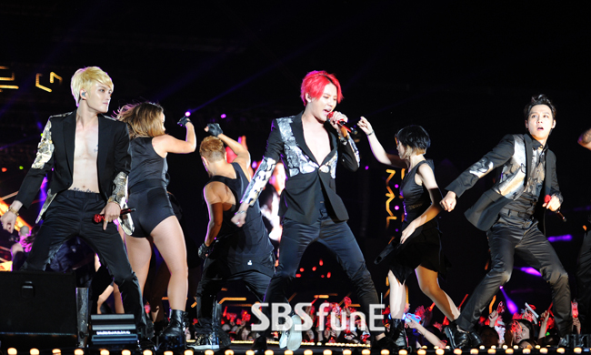 [E포토]JYJ 콘서트, '오늘을 기다렸다'
