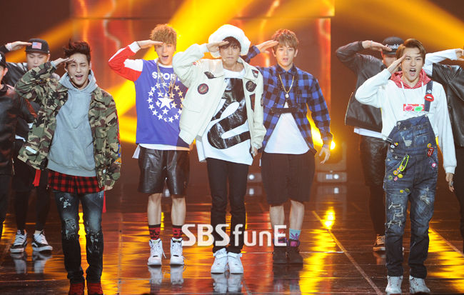 [E포토]JJCC, '다같이 신나게 질러!'