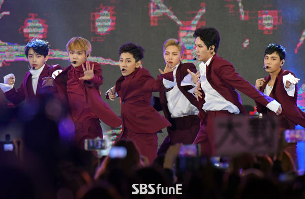 [BOF포토]JBJ, 파워풀한 무대에 심쿵