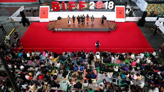 [E포토]BIFF 관객들과 함께하는 '막다른 골목의 추억' 오픈토크