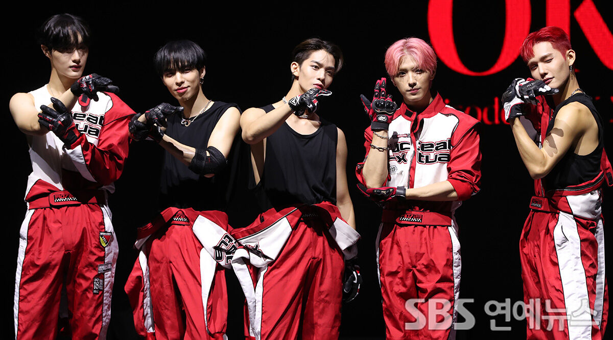 [E포토] CIX, '다섯 번째 미니앨범으로 컴백'