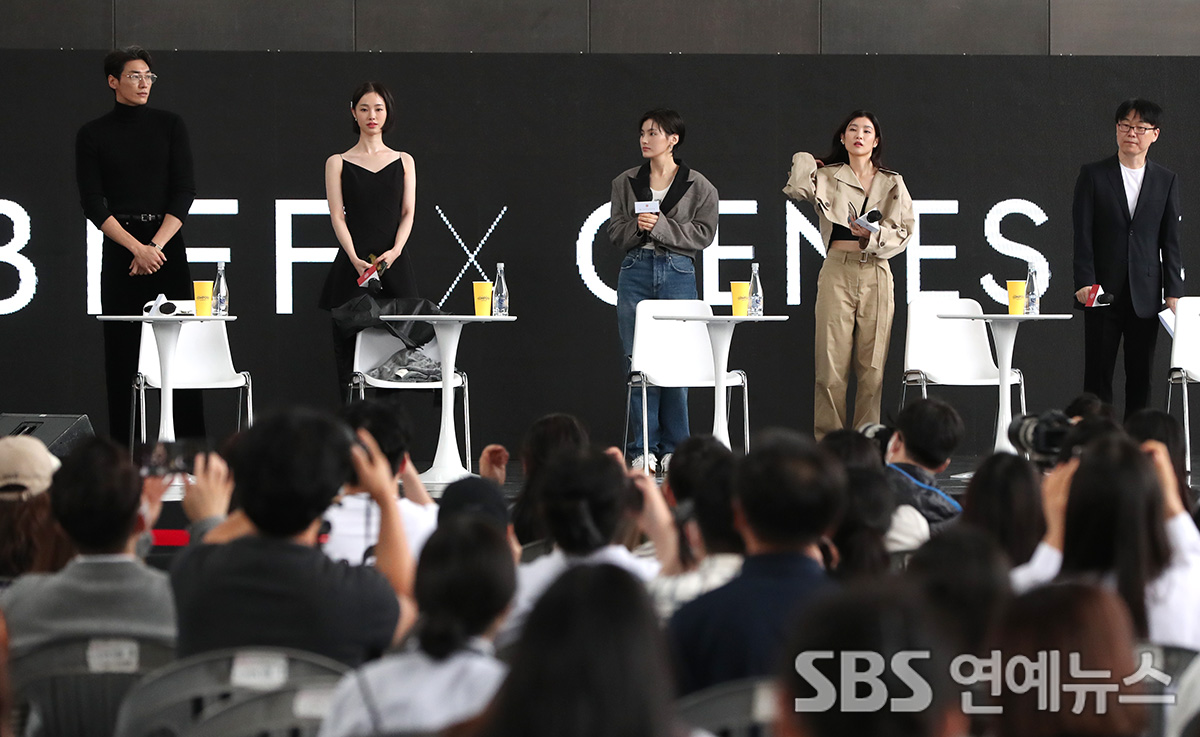 [27th BIFF] 영화 '썸바디' 관객들과의 오픈토크