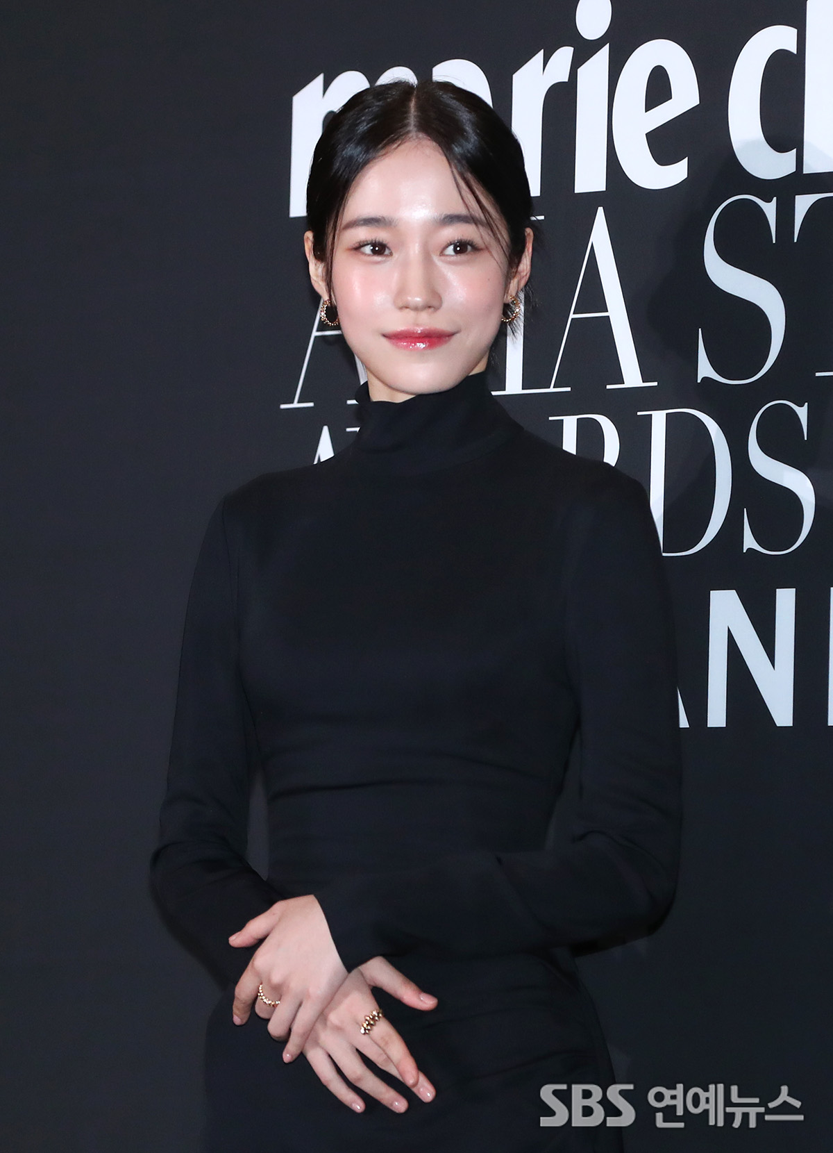 [27th BIFF] 노윤서, '블랙으로 감싼 청순 매력'