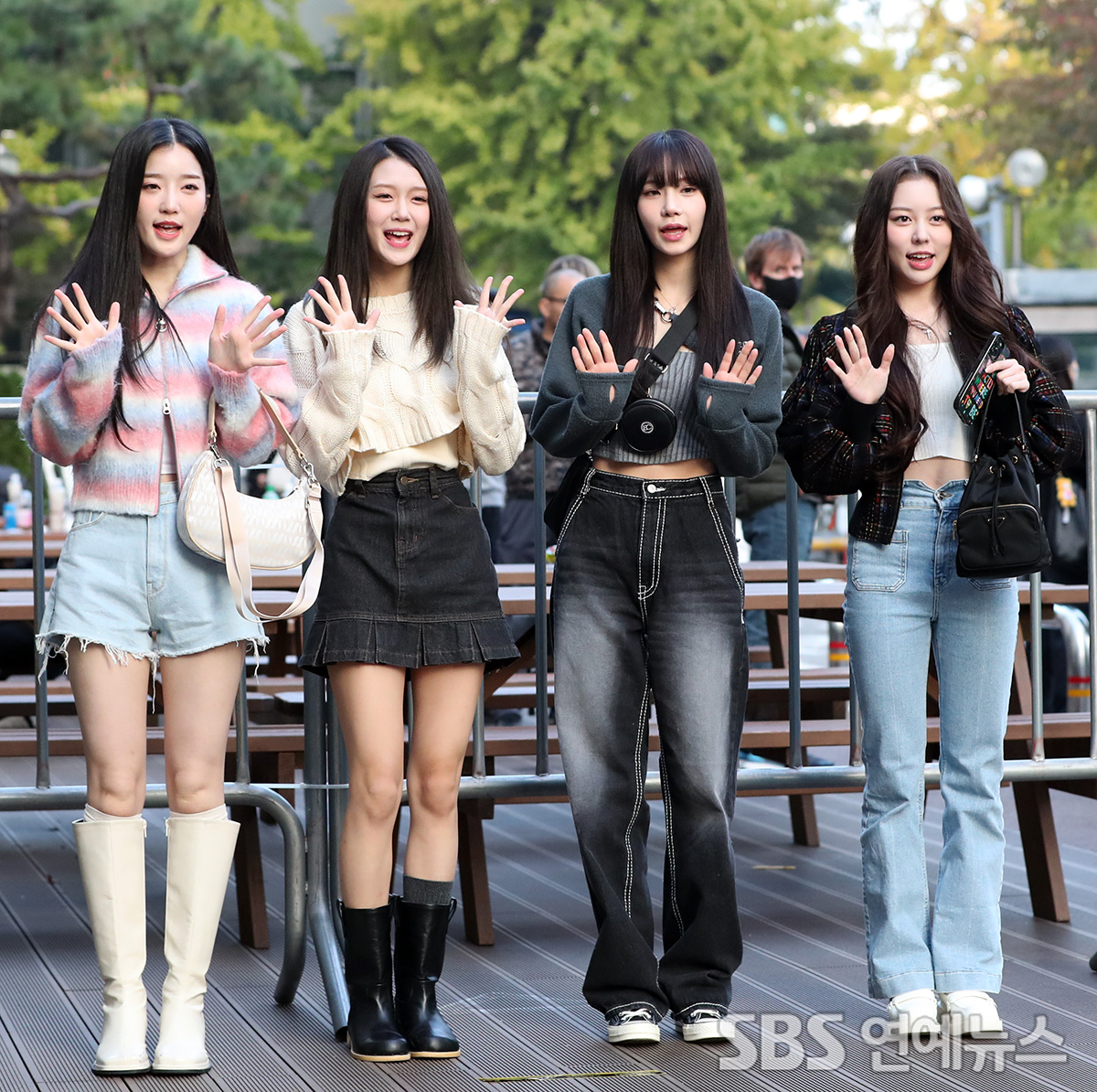 [E포토] 트리플에스 AAA, '활짝 핀 미모도 AAA'