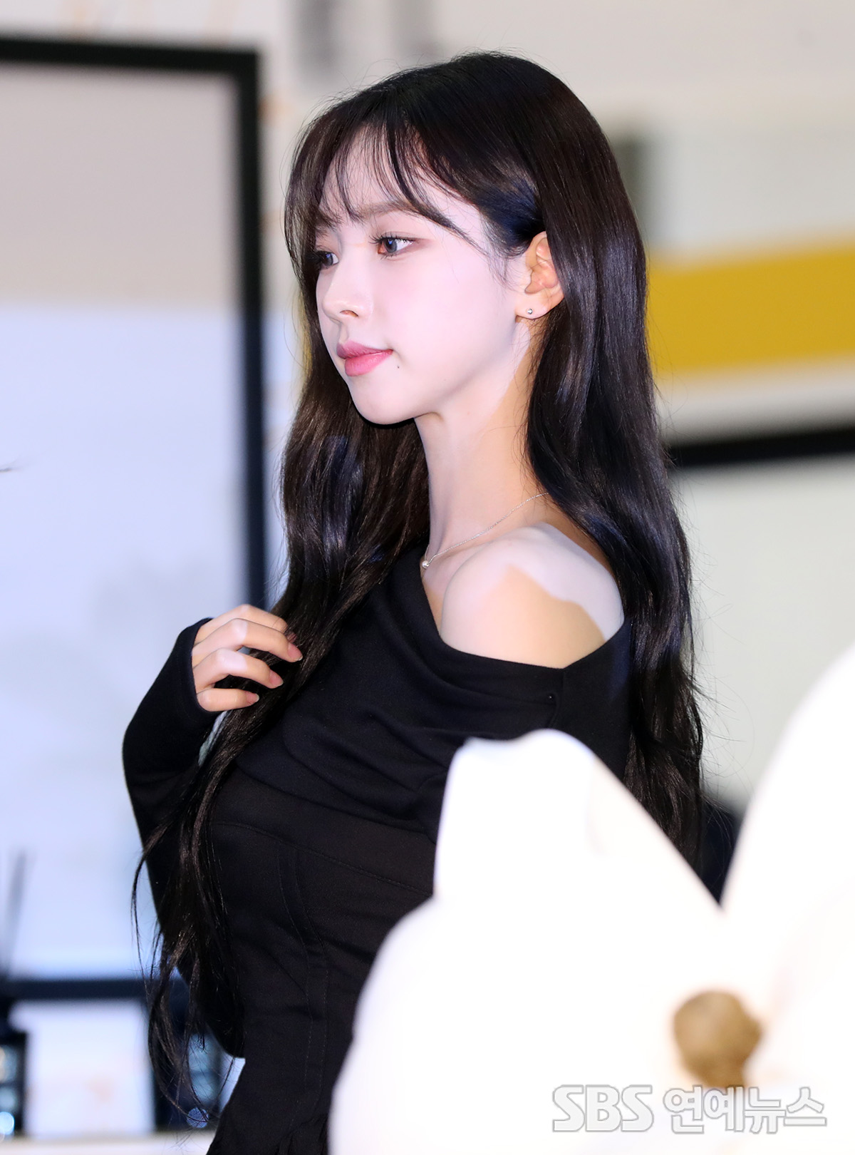 [E포토] 에스파 카리나, '좌우 안 예쁜 곳이 없네'