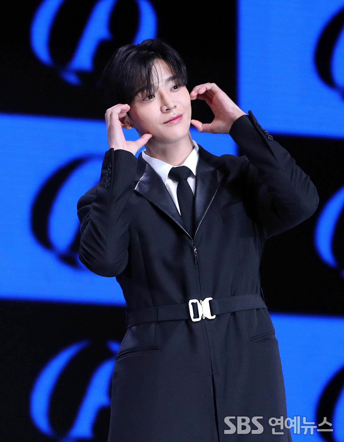 [E포토] SF9 로운, '여심을 흔드는 아름다운 남자'