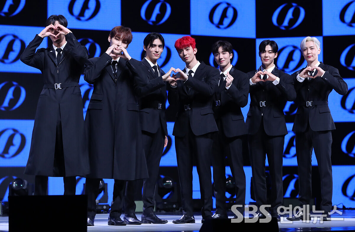 [E포토] SF9, '7인 7색 눈호강 비주얼'