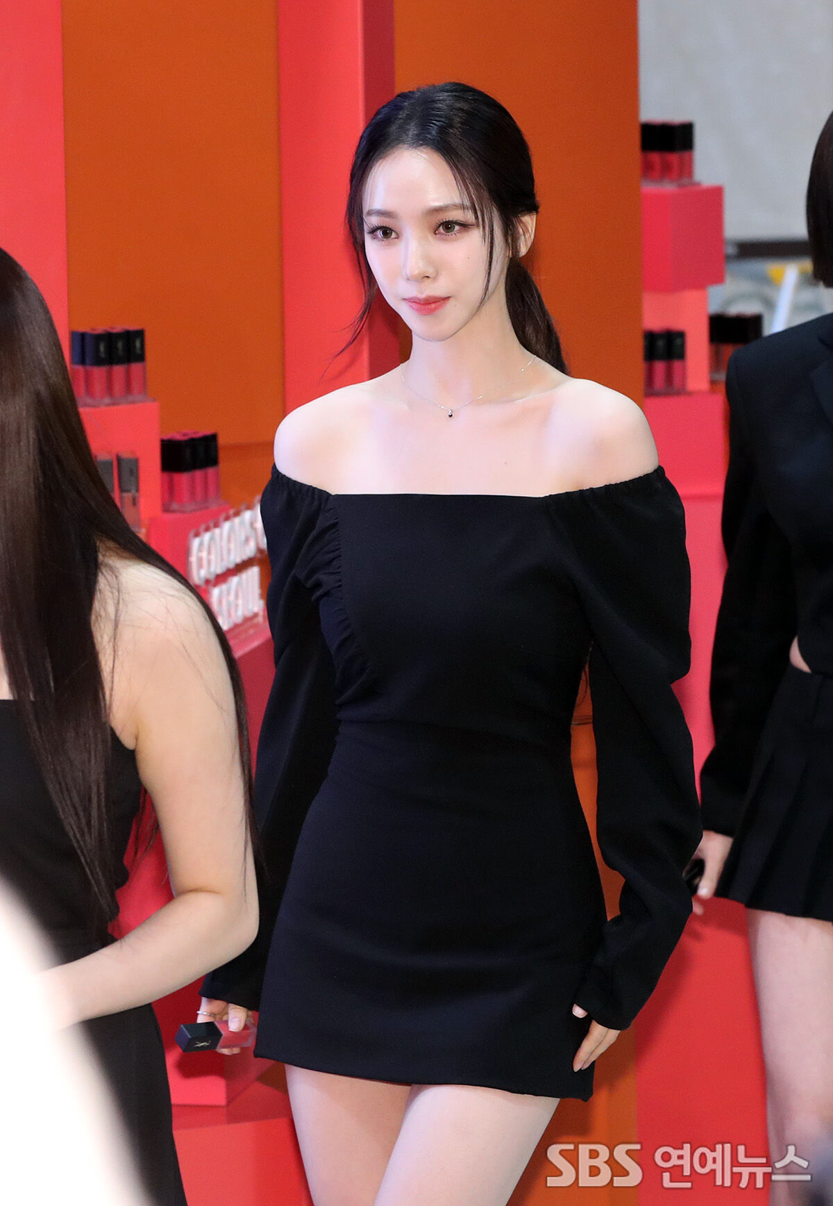 [E포토] 에스파 카리나, 'CG보다 더 빛나는 실물'