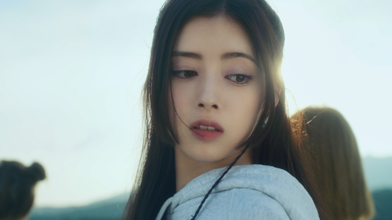 JYP가 만든 日걸그룹 니쥬, 10월 30일 한국 정식 데뷔