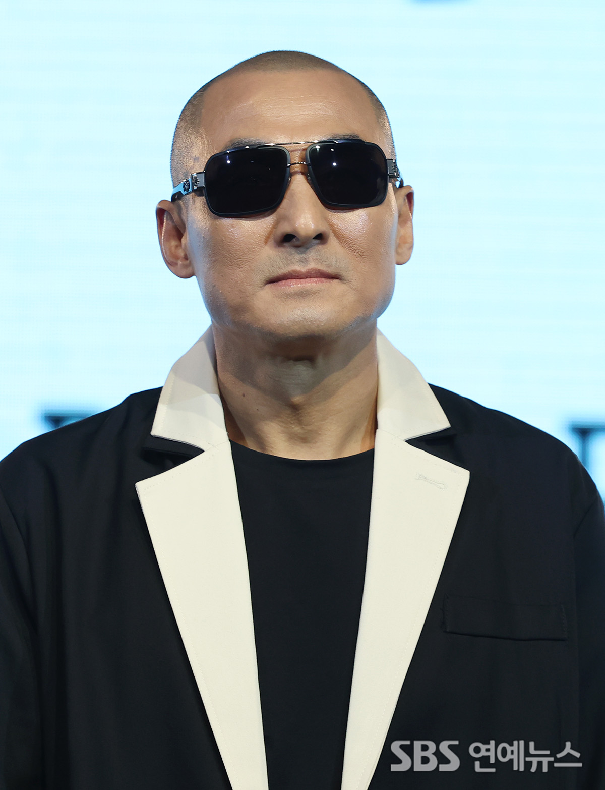 [E-Photo] YB Band Returns with New Album for Their 30th Anniversary