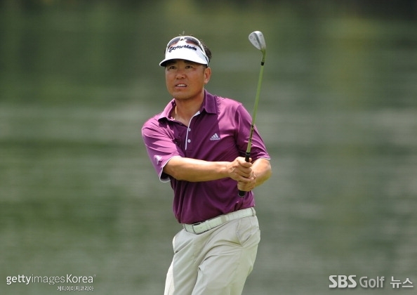 SBS Golf 뉴스 : 전체 뉴스 : [PGA포토]위창수, "내일은 좀더 잘하자!" CIMB 클래식 3R : SBS Golf