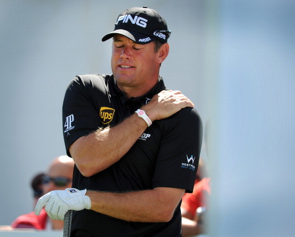 SBS 스포츠 골프 뉴스 : 전체뉴스 : [포토] 리 웨스트우드 "지긋지긋한 근육통!" PGA투어 PO 3차전 BMW 챔피언십 1R : SBS