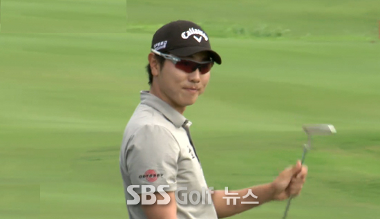 SBS Golf 뉴스 : 전체 뉴스 : [PGA] 배상문, 5타 줄이며 노던 트러스트 2R '단독 선두' : SBS Golf