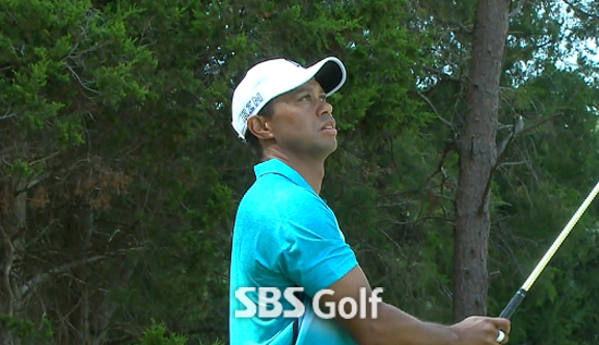 SBS 스포츠 골프 뉴스 : 전체뉴스 : [PGA] 우즈, 퀴큰론스 3R 부진 공동 42위로 추락 : SBS