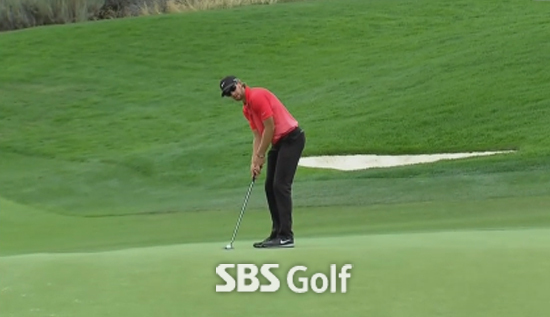 SBS Golf 뉴스 : 전체 뉴스 : [PGA] 로저스, 베라쿠다 챔피언십 1R 선두와 3점 차 '단독 2위' : SBS Golf