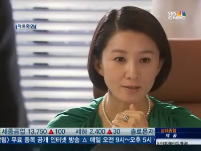 '엄마 배우' 김희애·염정아·신은경, '3색 카리스마'로 안방장악 - SBS Biz