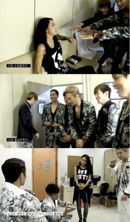 이효리 vs 신화, 선배놀이 상황극 '폭소'…"1998년 그리워" - SBS Biz