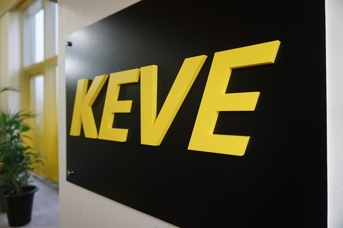 시작하는 CEO를 위한…국내 최초 브랜드슬로건 컴퍼니 'KEVE' - SBS Biz