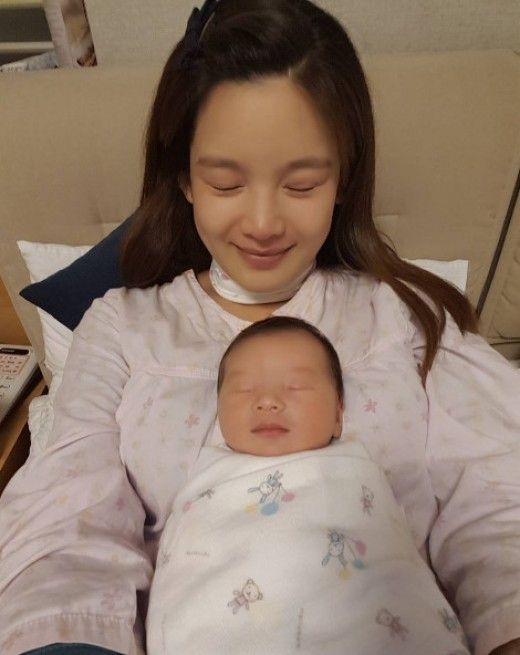 정가은, 귀요미 딸 공개 "세상에서 제일 사랑해" - SBS Biz