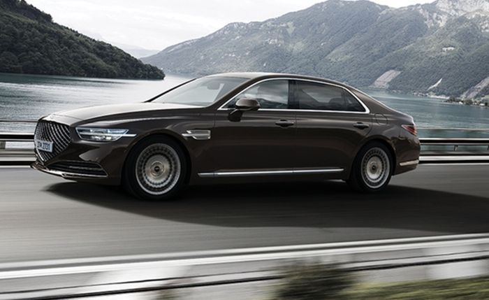 (시승기) '제네시스 G90' 묵직한 정숙감과 존재감 - SBS Biz